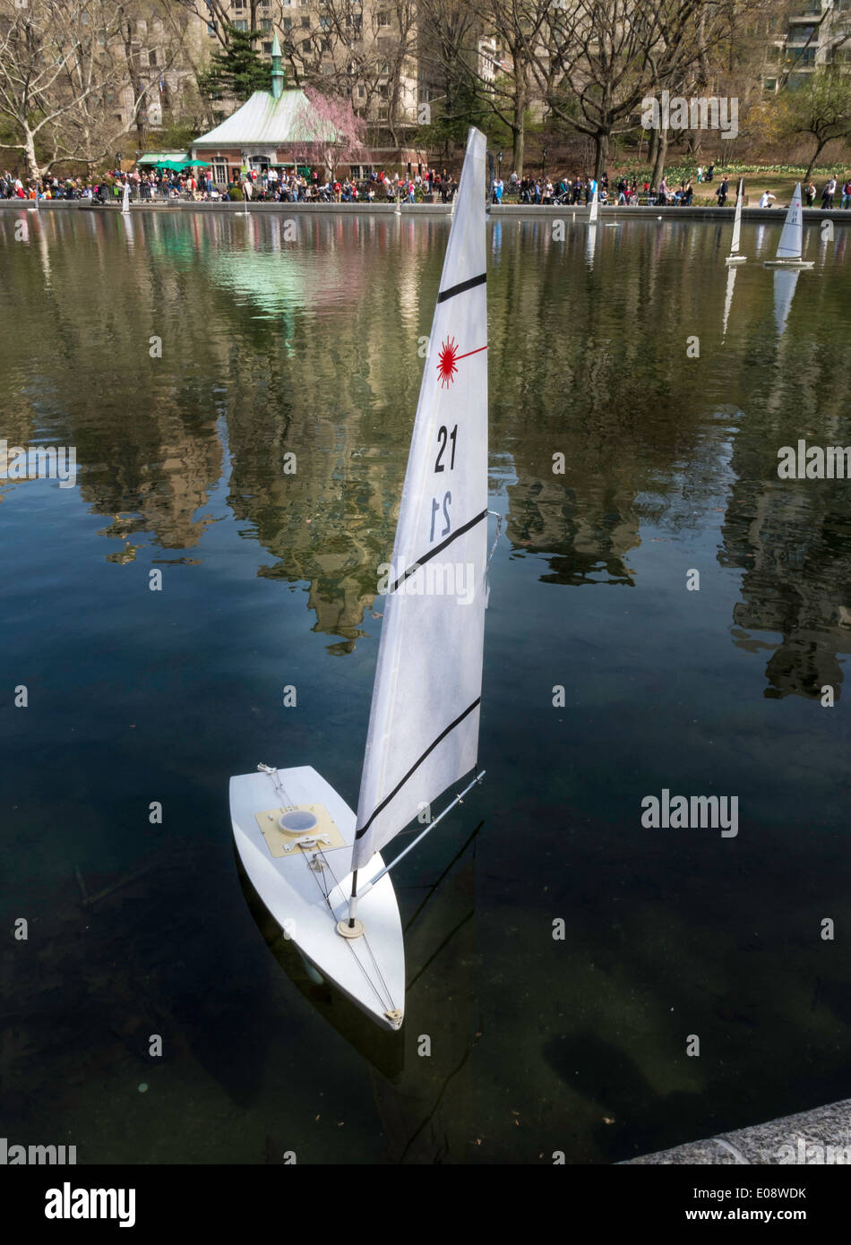 Remote Control Sailboat, Conservatory Water in Central Park, New York ...