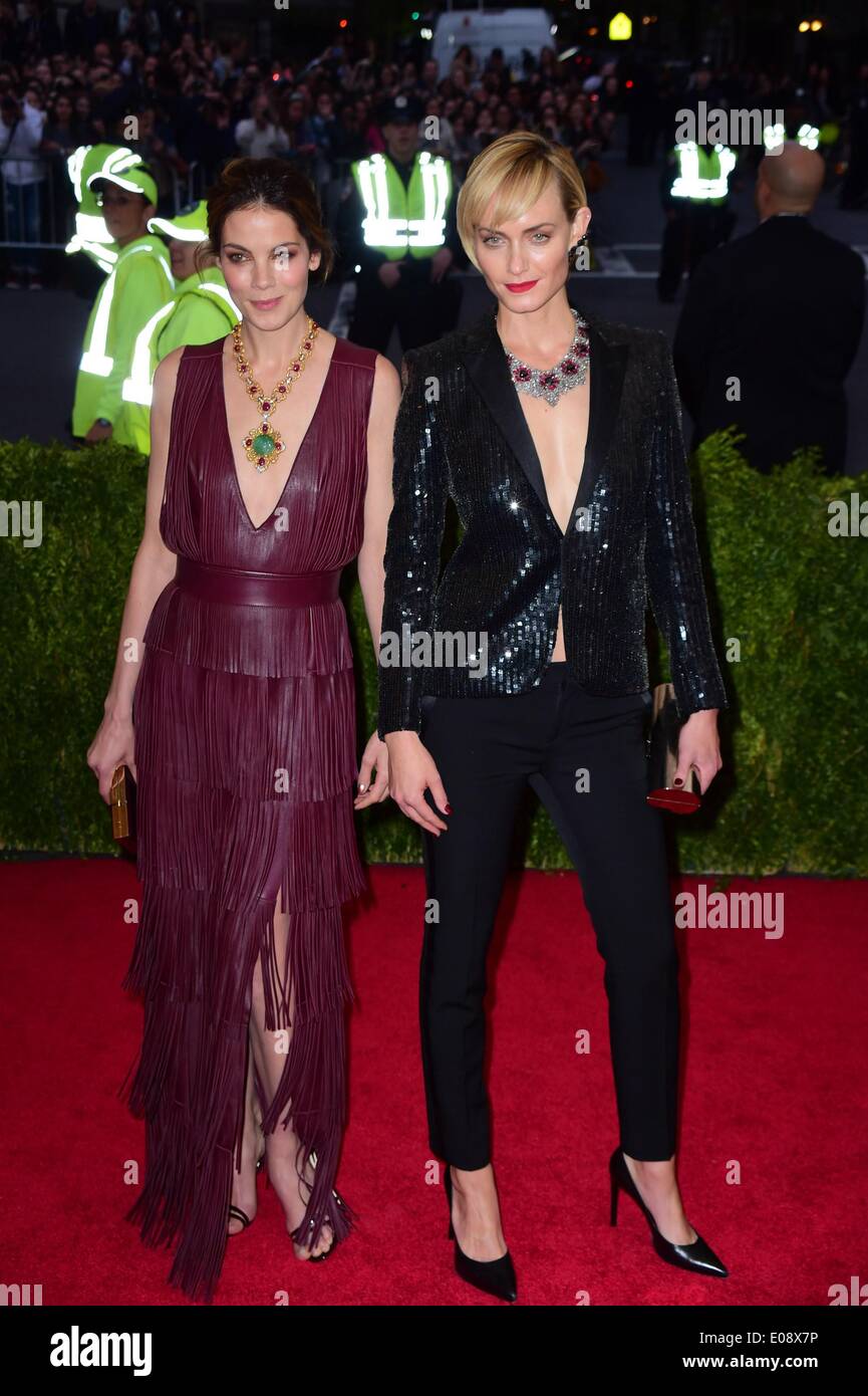 Michelle monaghan amber valletta charles james hi-res stock photography ...