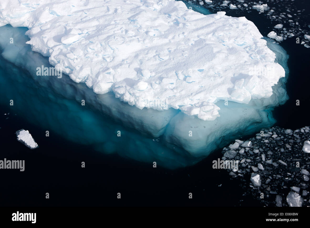 Iceberg above below water hi-res stock photography and images - Alamy