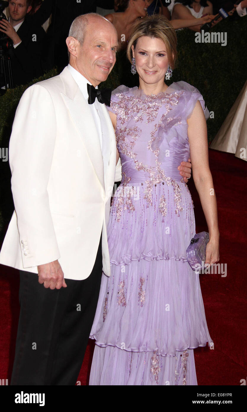 May 5, 2014 - New York, New York, U.S. - JONATHAN TISCH and his wife ...