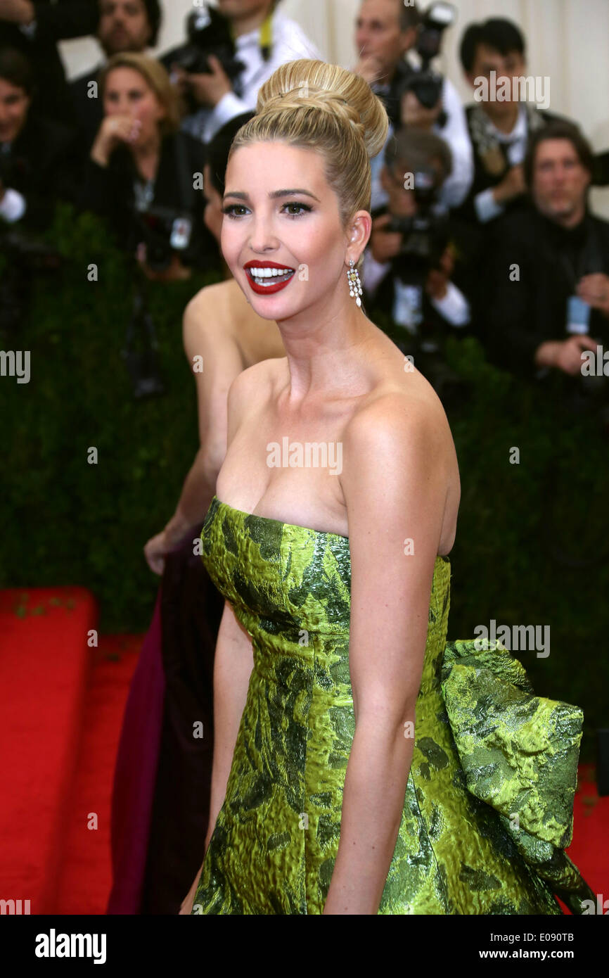 Ivanka trump art hi-res stock photography and images - Alamy