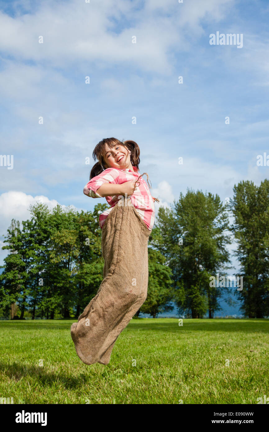 Female tweens only hi-res stock photography and images - Alamy