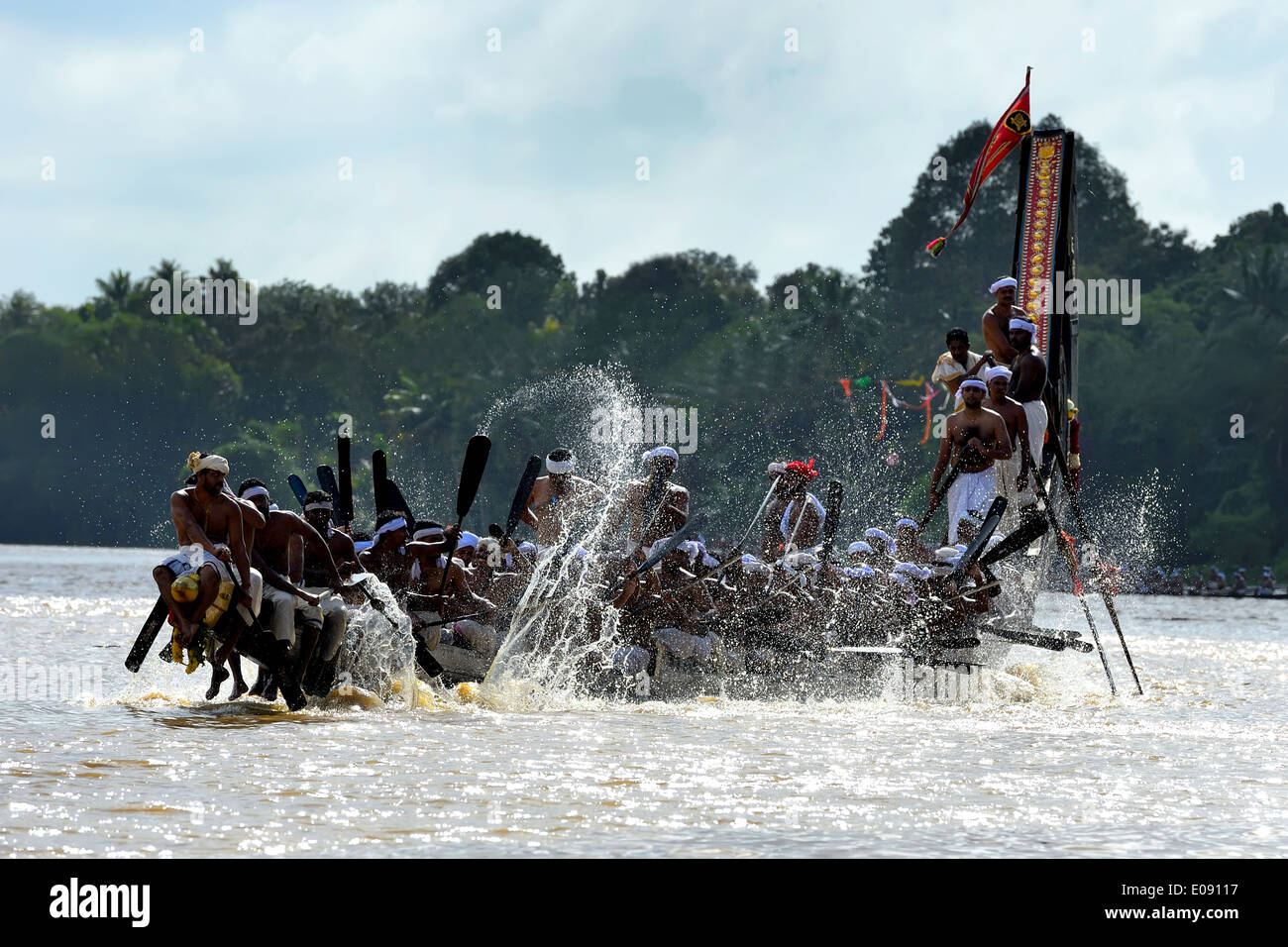 Aranmula Boat Race Stock Photo - Alamy