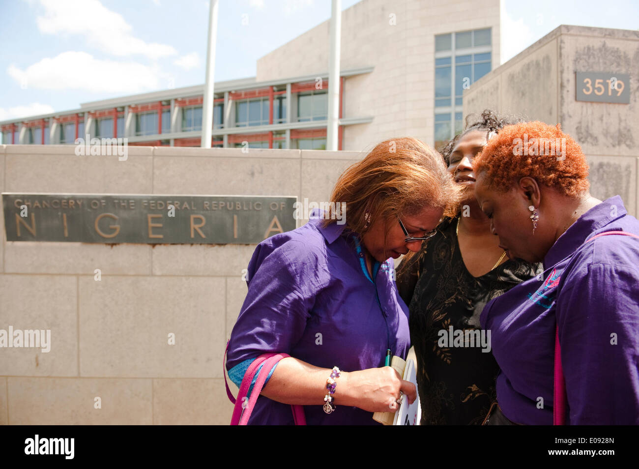 Nigeria girls protest hi-res stock photography and images - Alamy
