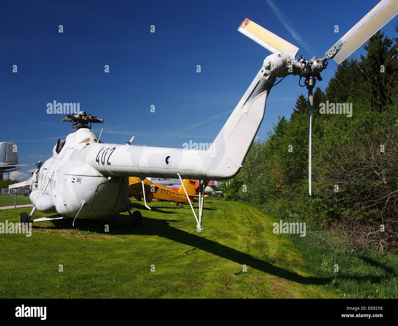 9 mil hi-res stock photography and images - Alamy