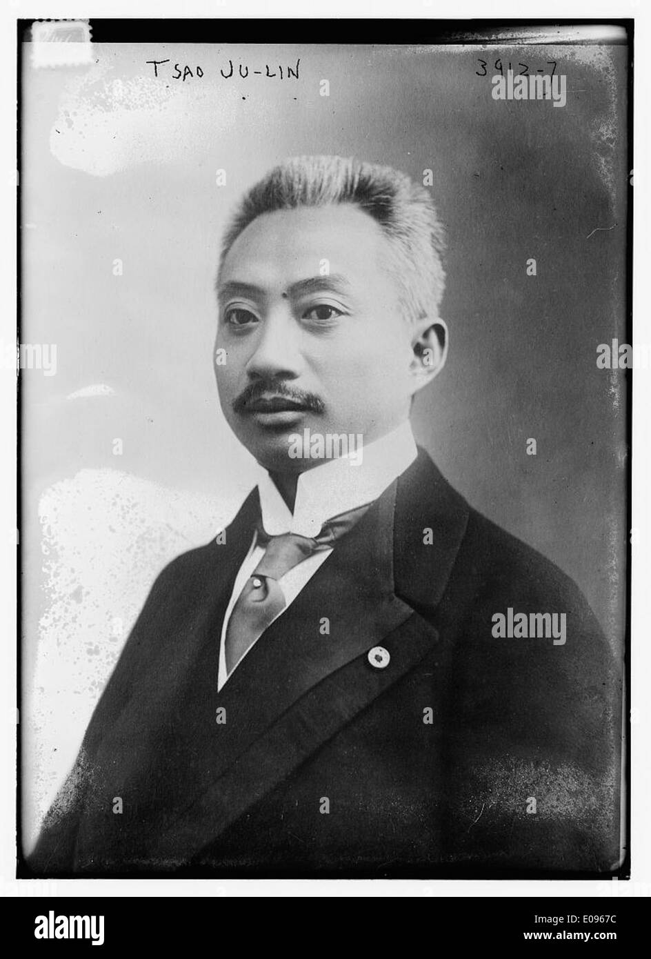 Tsao Black and White Stock Photos & Images - Alamy