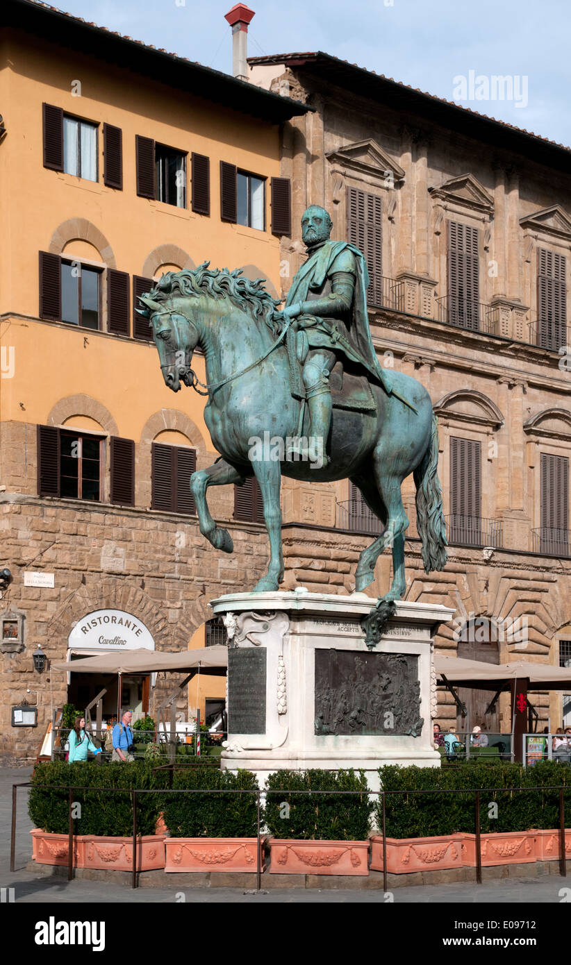 Statue Of Cosimo I High Resolution Stock Photography and Images - Alamy