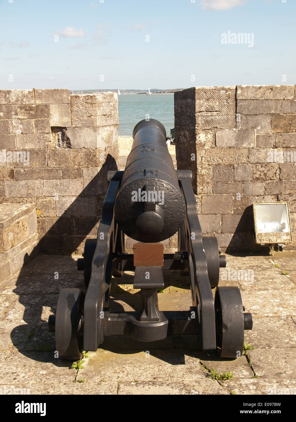 Cannon in Calshot Castle Hampshire England UK Stock Photo - Alamy
