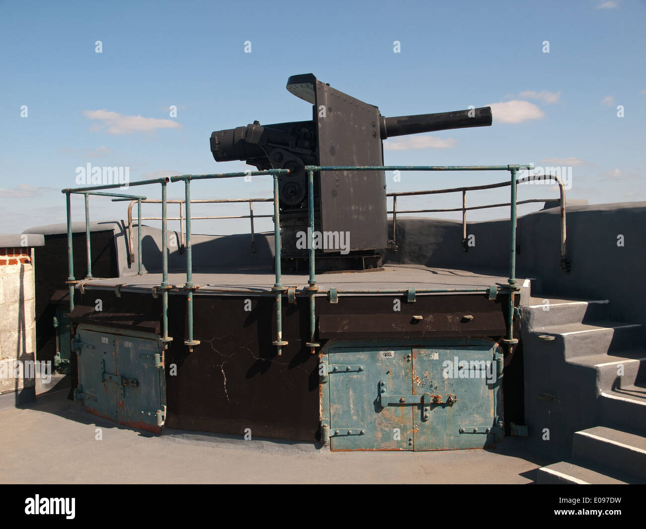 Calshot castle an artillery fort hi-res stock photography and images ...