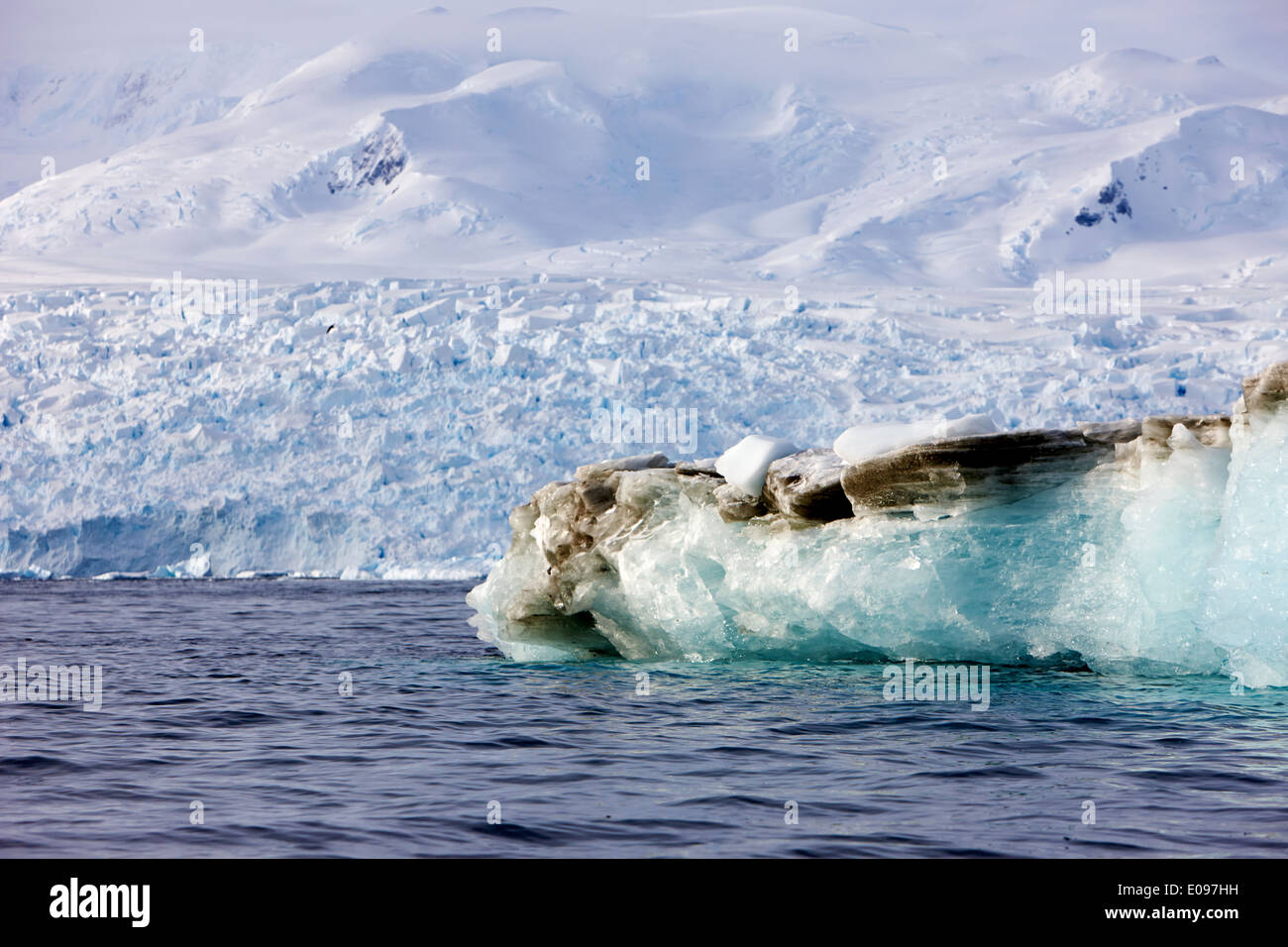Iceberg top down hi-res stock photography and images - Alamy