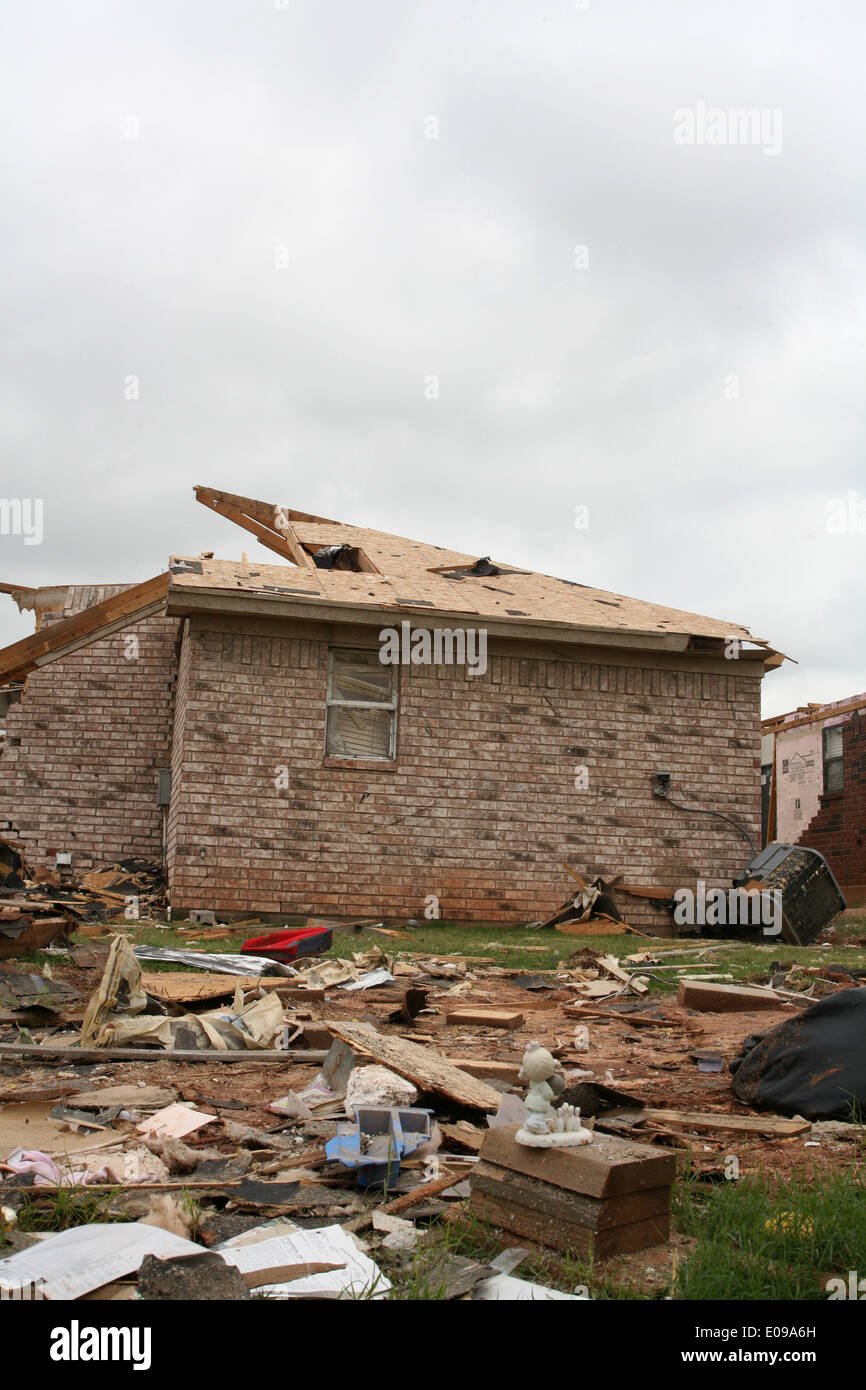Destruction weather hi-res stock photography and images - Alamy