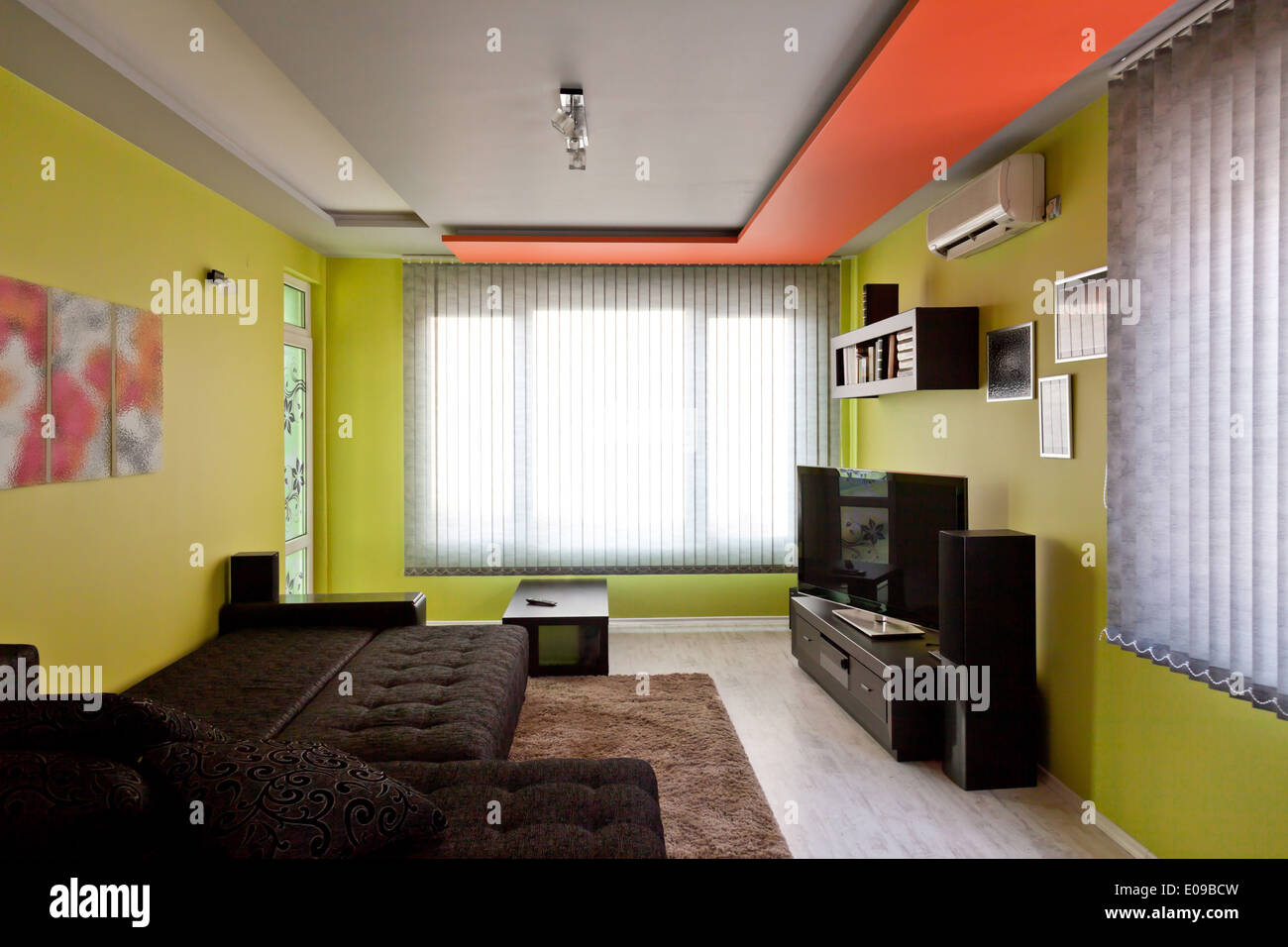 modern living room with sofa and tv Stock Photo - Alamy