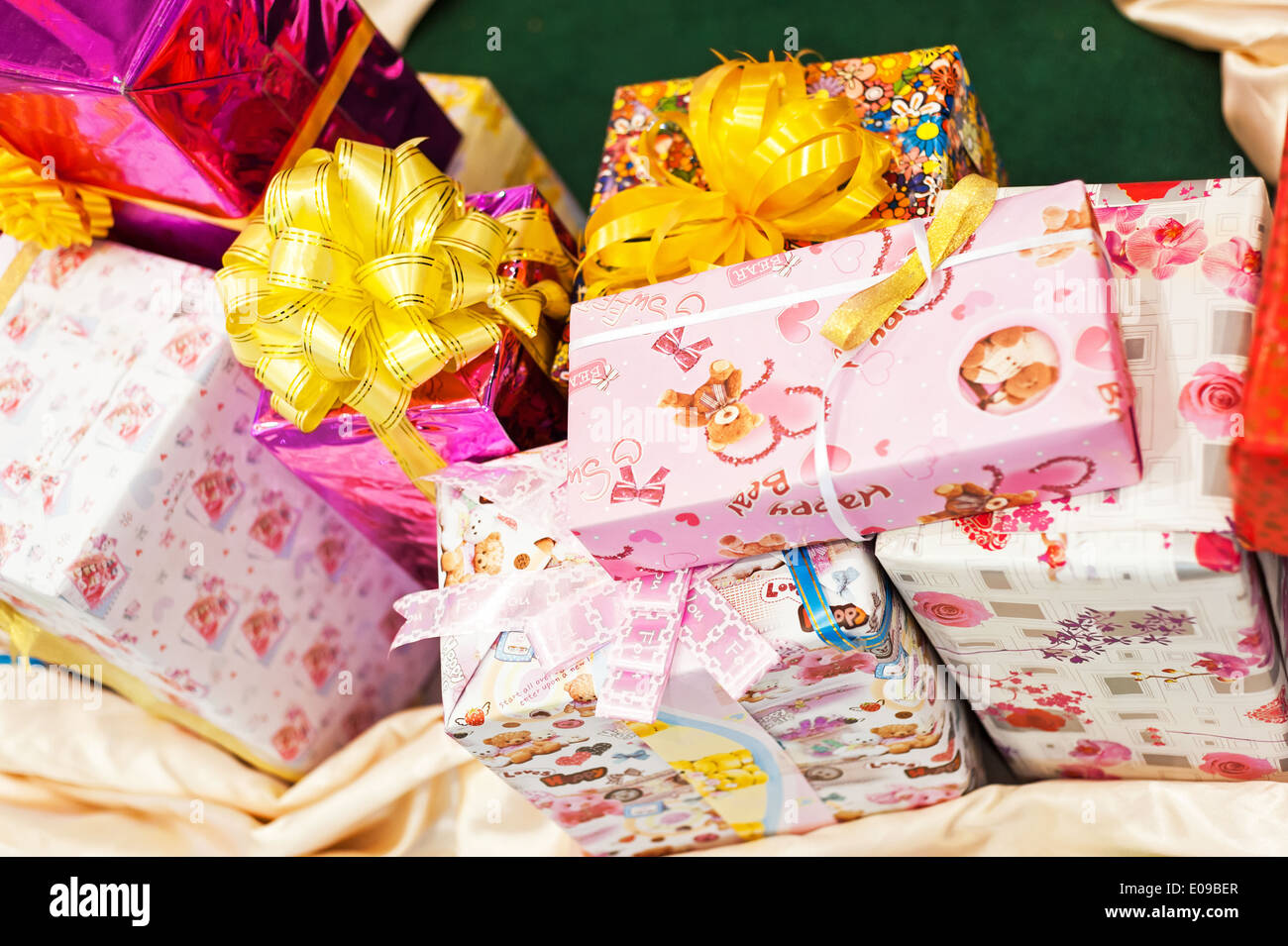 Preparation presents hi-res stock photography and images - Alamy