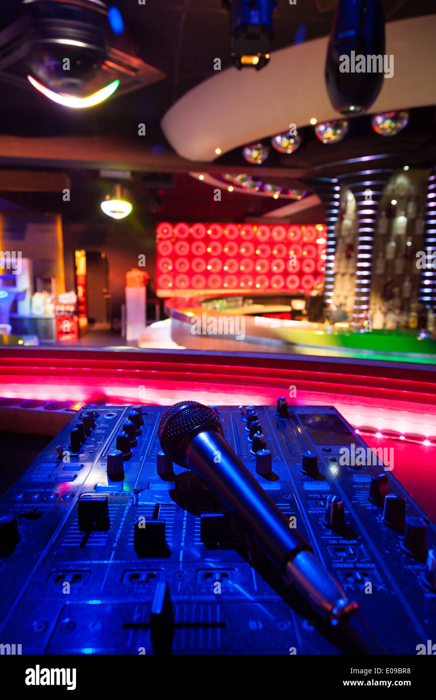 Dj mixer and microphone at a nightclub. Nobody Stock Photo - Alamy