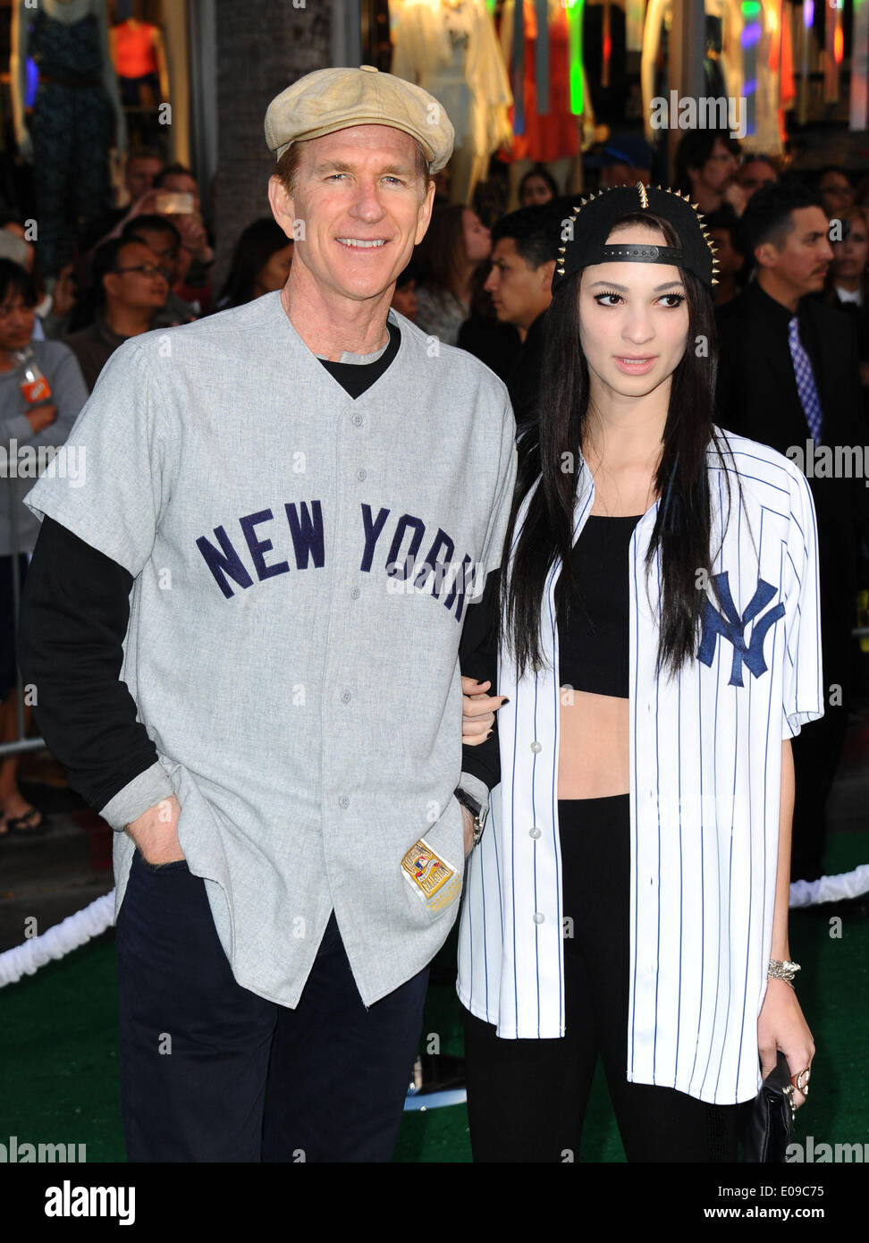 Modine globe hi-res stock photography and images - Alamy