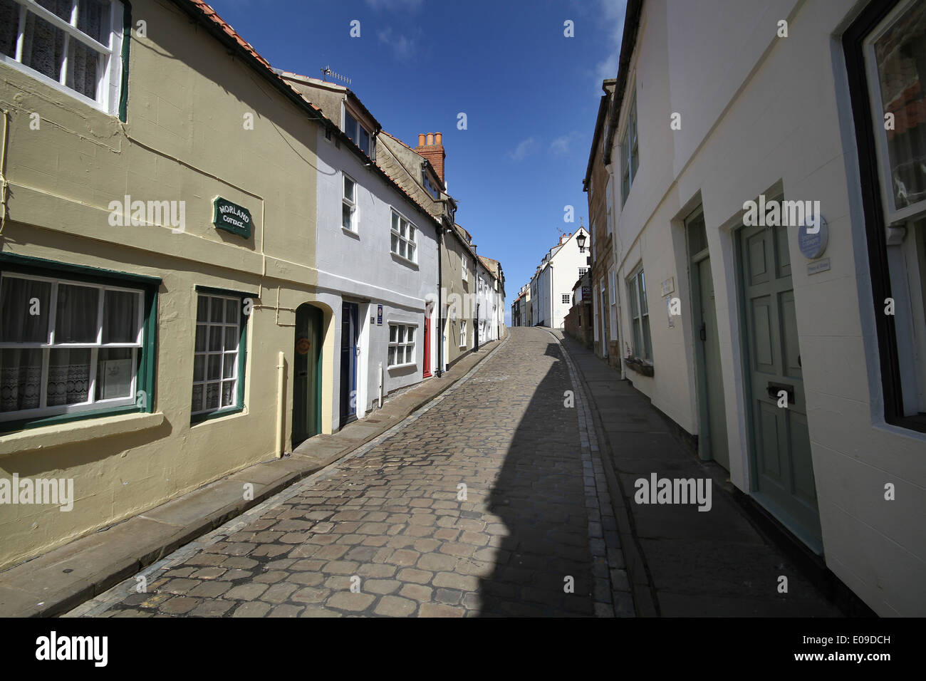 Old whitby hi-res stock photography and images - Alamy