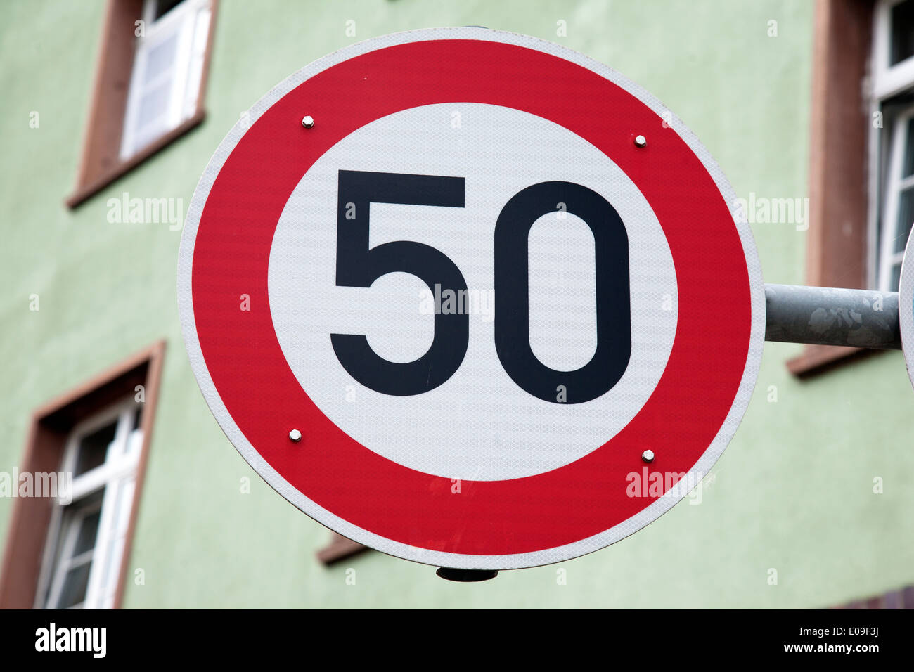50 mile sign hi-res stock photography and images - Alamy