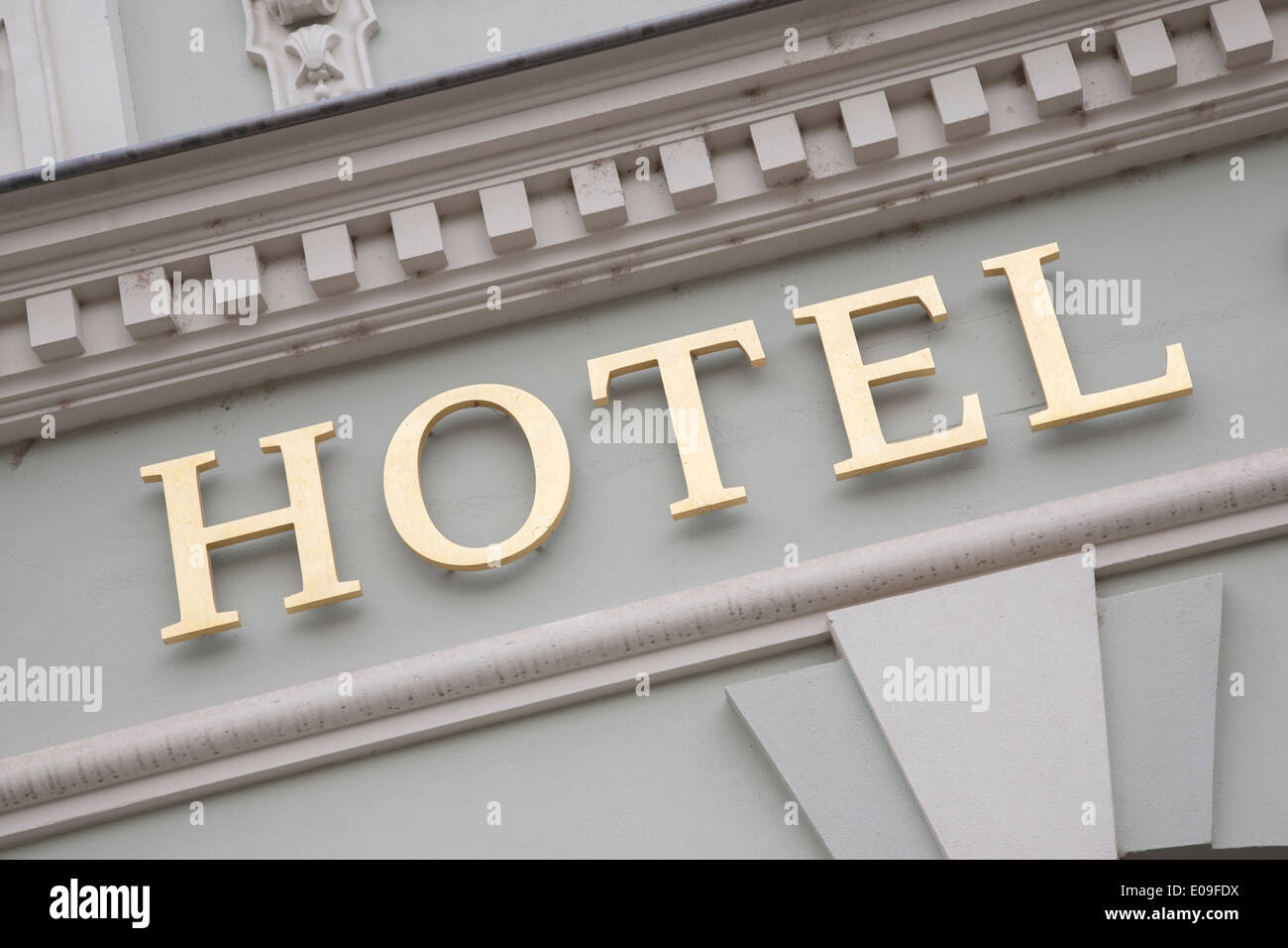 Hotel sign on diagonal slant hi-res stock photography and images - Alamy