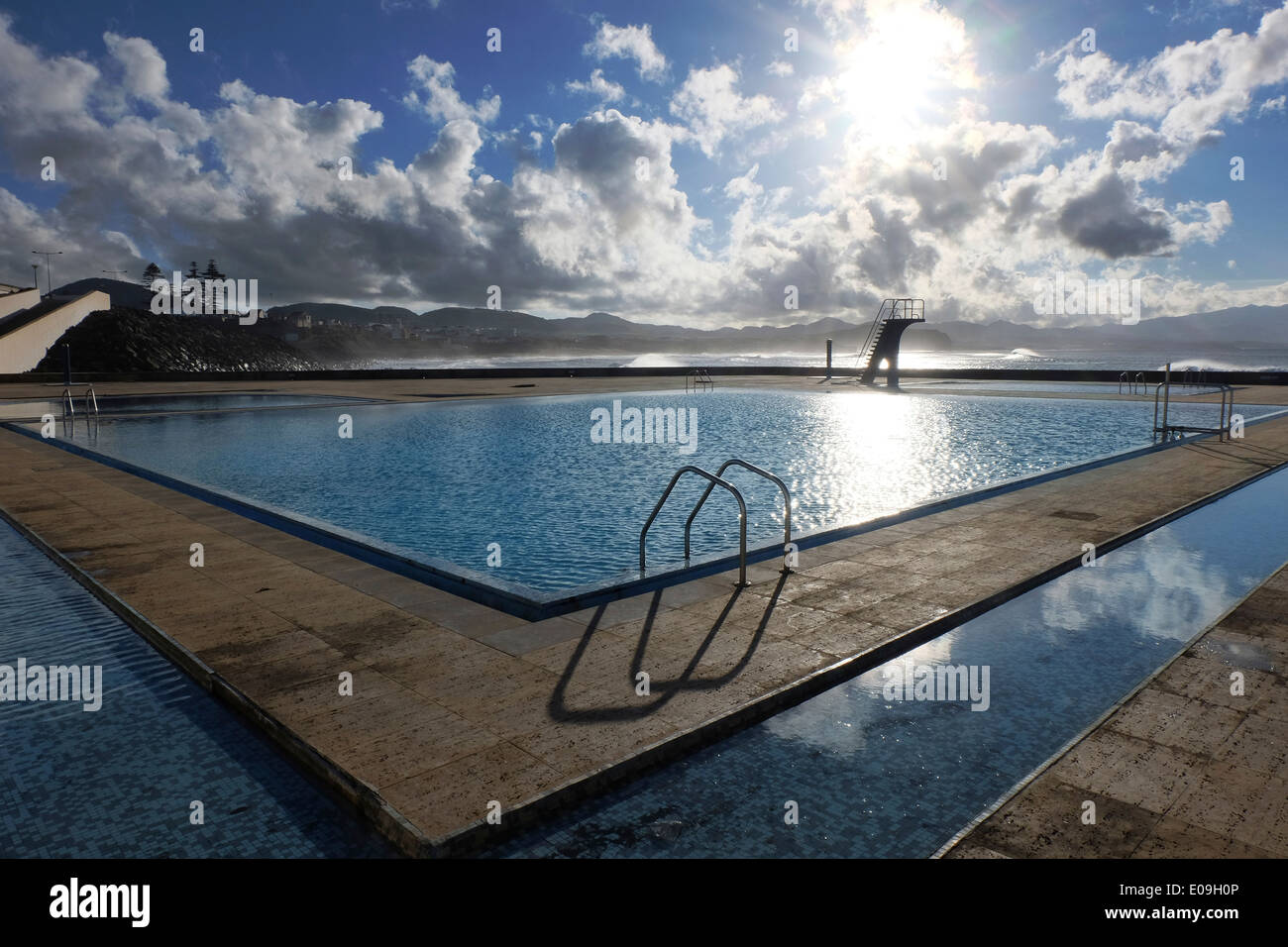Portugal, Azores, Sao Miguel, Piscinas da Ribeira Grande, Swimming pool ...