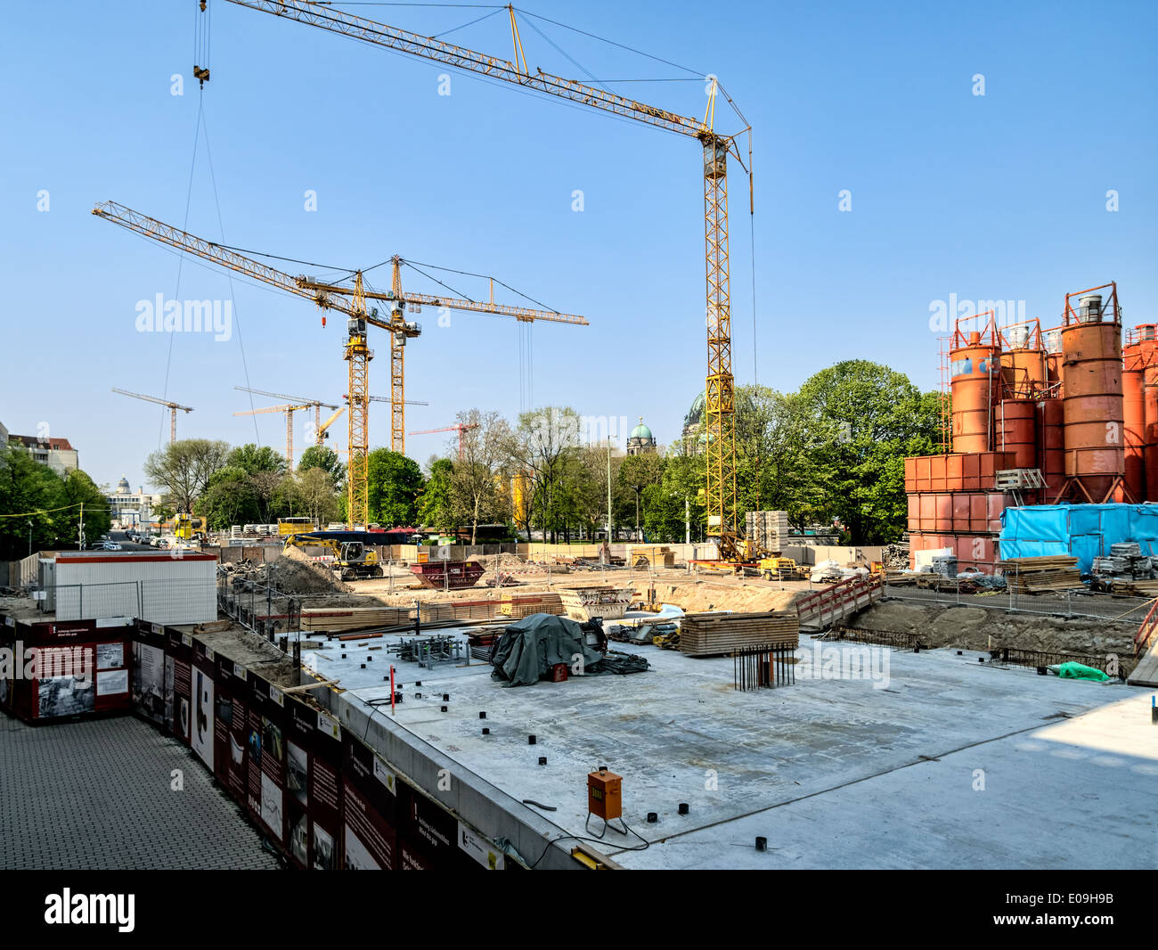 New subway hi-res stock photography and images - Alamy