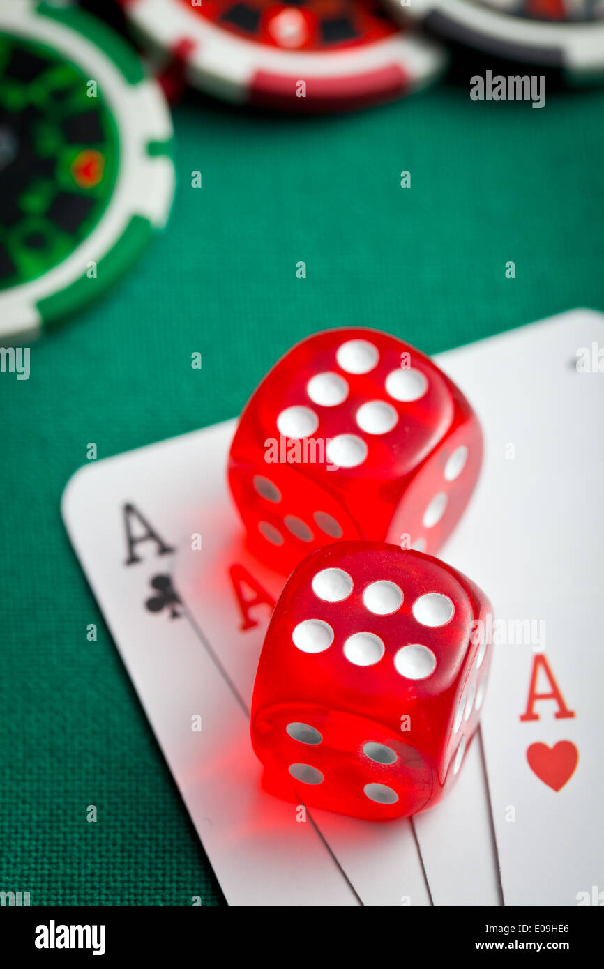 Poker dice hi-res stock photography and images - Alamy