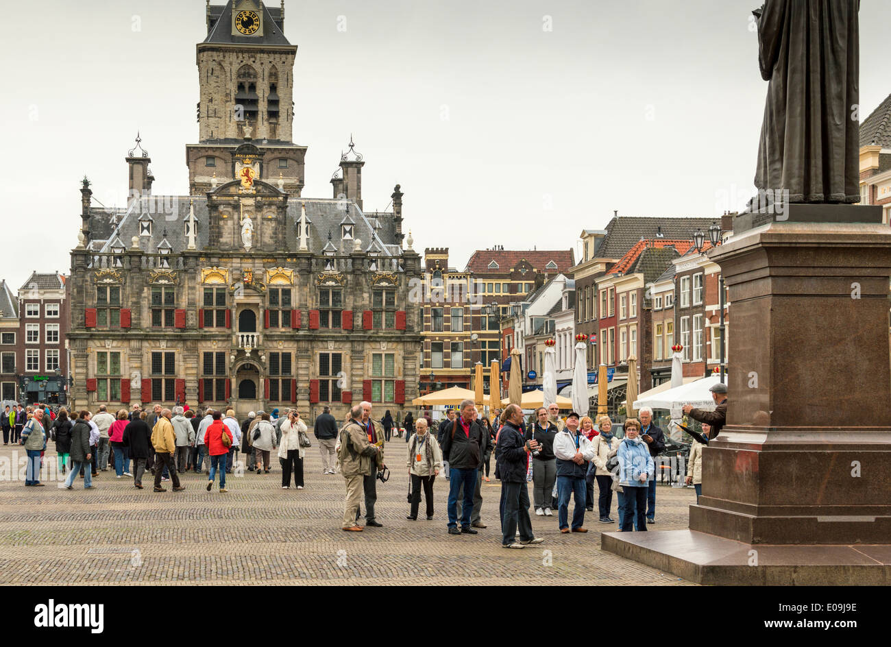 Delft market place hi-res stock photography and images - Alamy