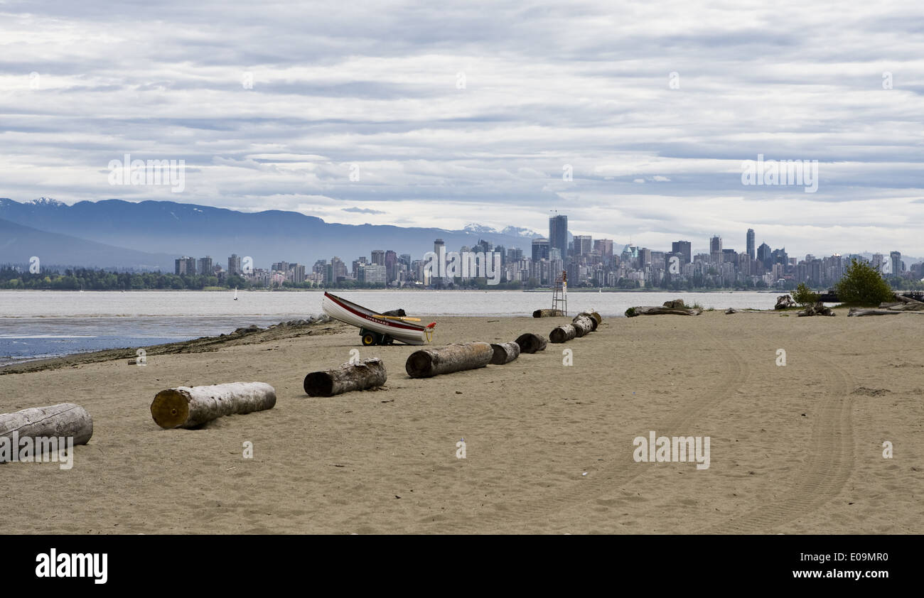 Canada, Vancouver, Jericho Beach Park with skyline in background Stock ...