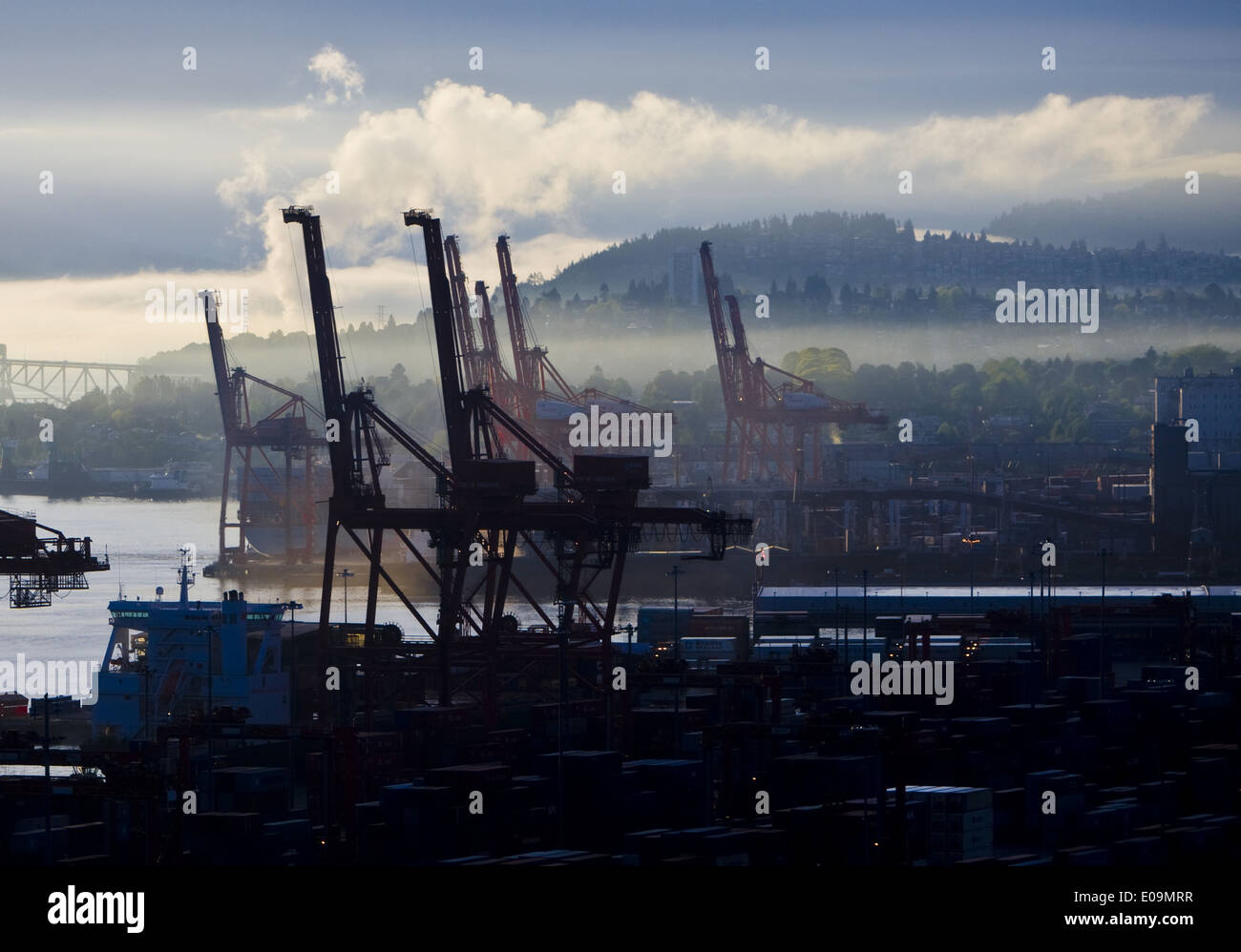 Canada, Vancouver, Container harbour Stock Photo - Alamy
