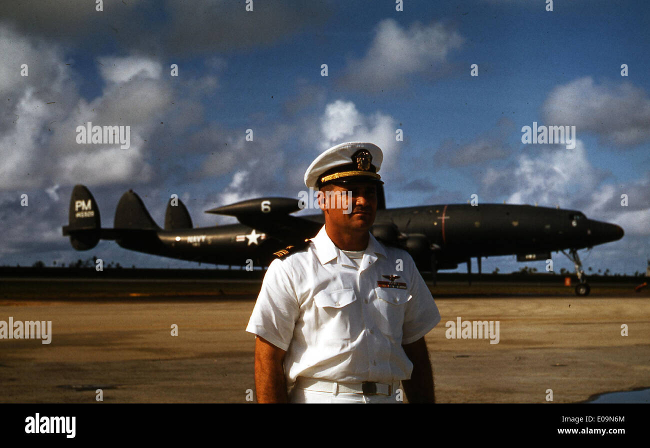The WV-2 (145928) was a variant of the Lockheed Super Constellation ...