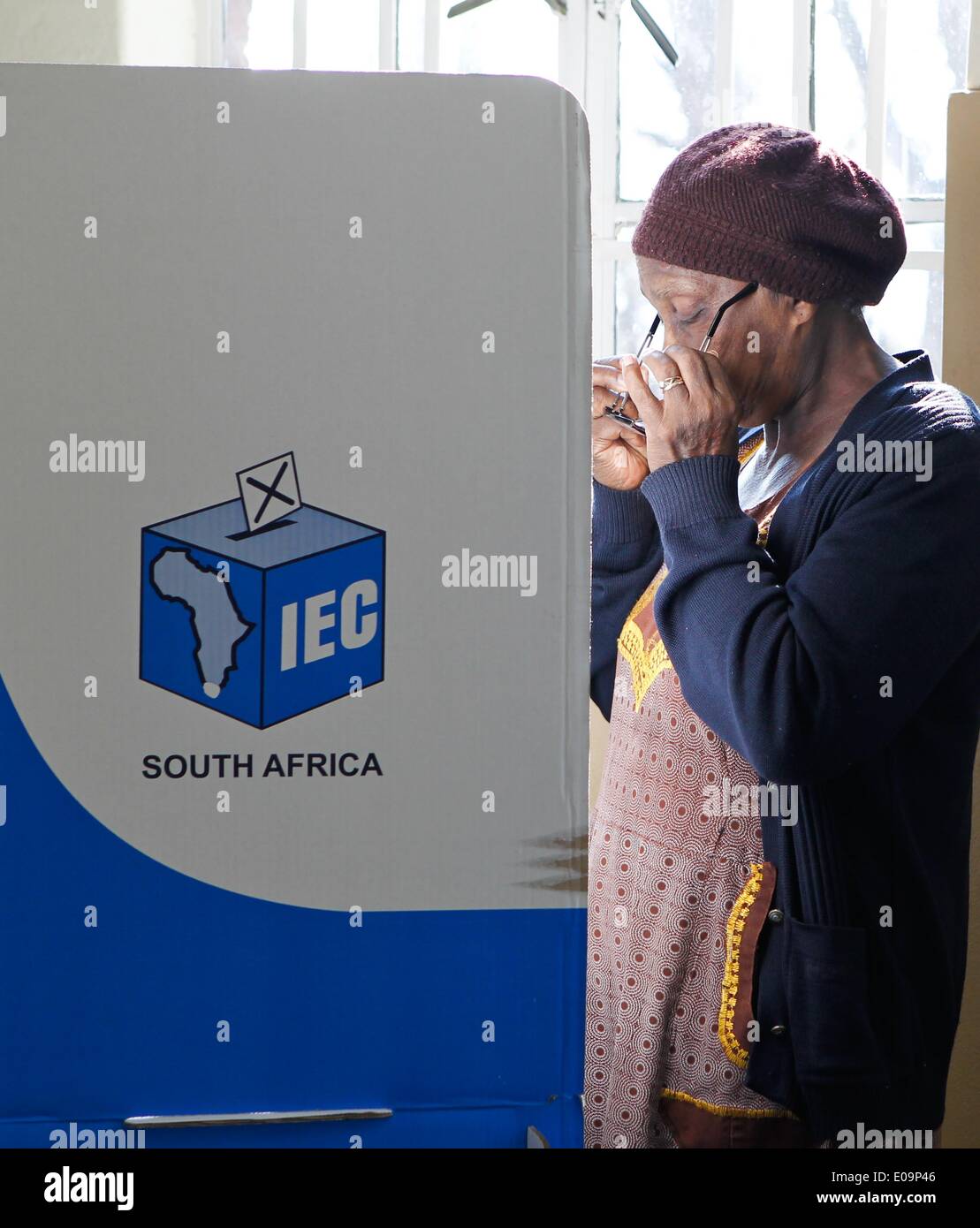 South africa voters first hi-res stock photography and images - Alamy