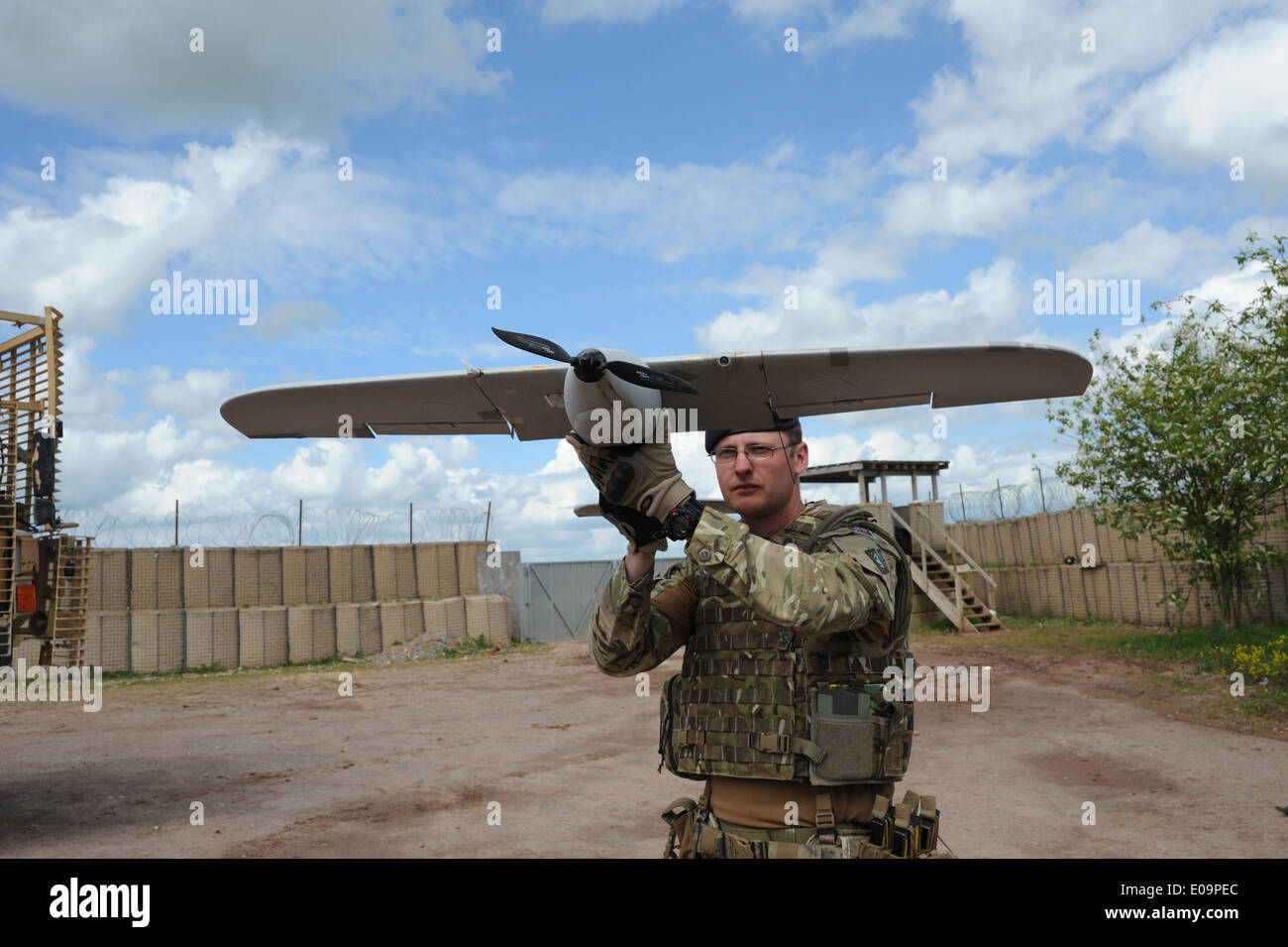 Desert Hawk is an extremely versatile and small Unmanned Aerial System ...