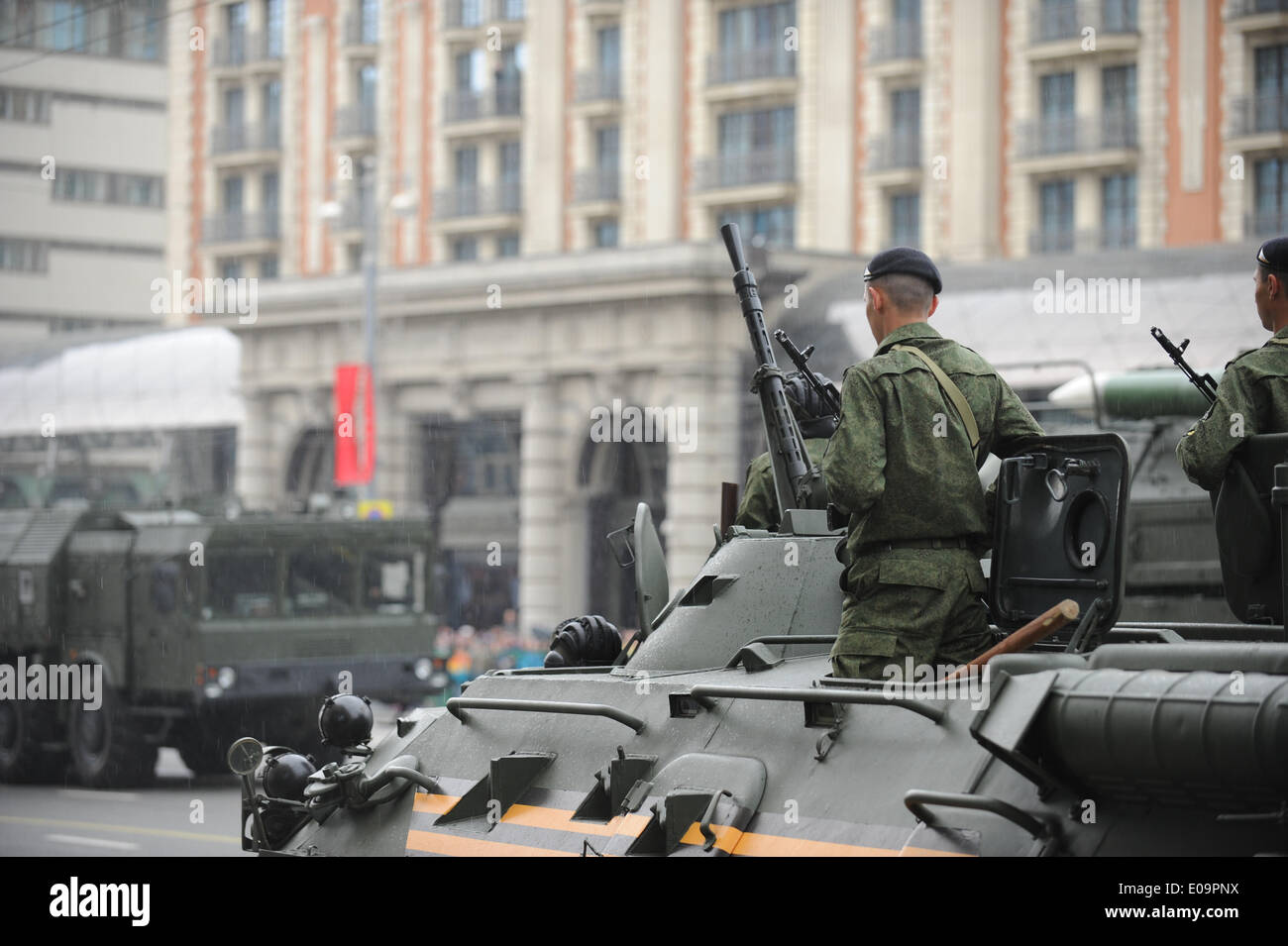 Russian military armored vehicles hi-res stock photography and images ...