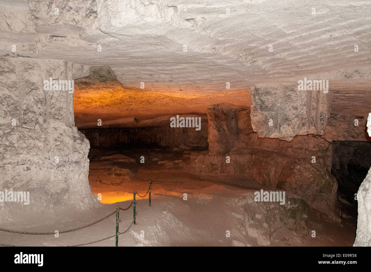 Israel, Jerusalem, entrance, Zedekiah's Cave – also known as Solomon's ...
