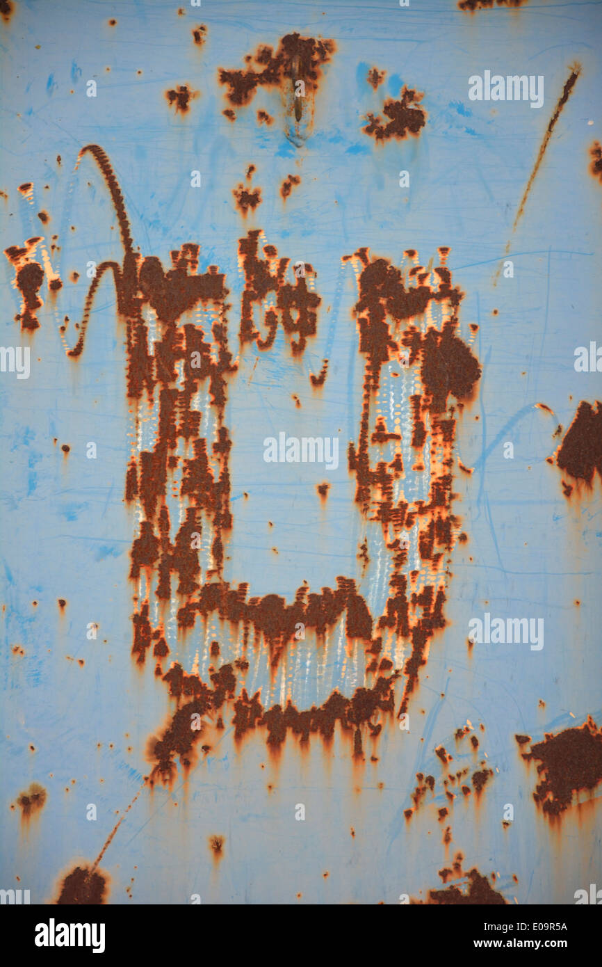 Letter U rusty and scratched on grey metal Stock Photo - Alamy