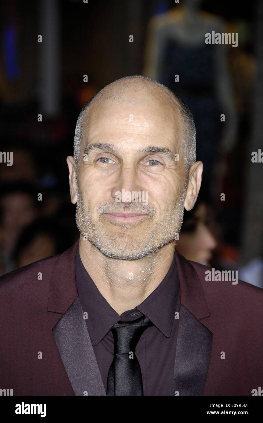 Craig Gillespie at arrivals for MILLION DOLLAR ARM Premiere, El Capitan ...