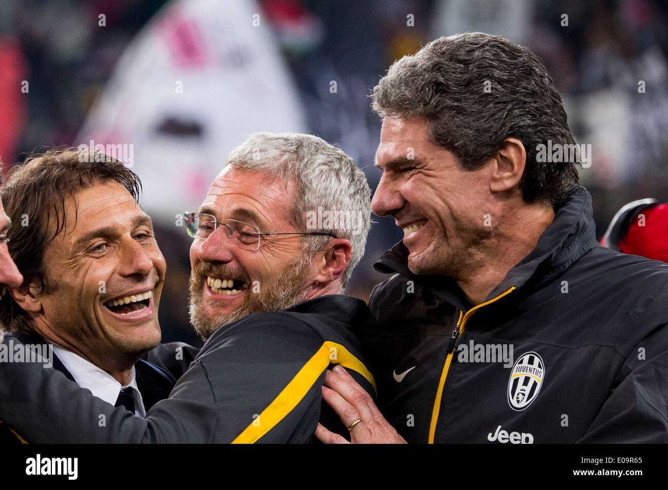 R l football hi-res stock photography and images - Alamy