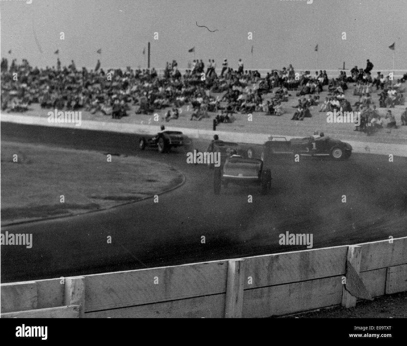 This photograph from the Pavey Collection captures the Santa Ana ...