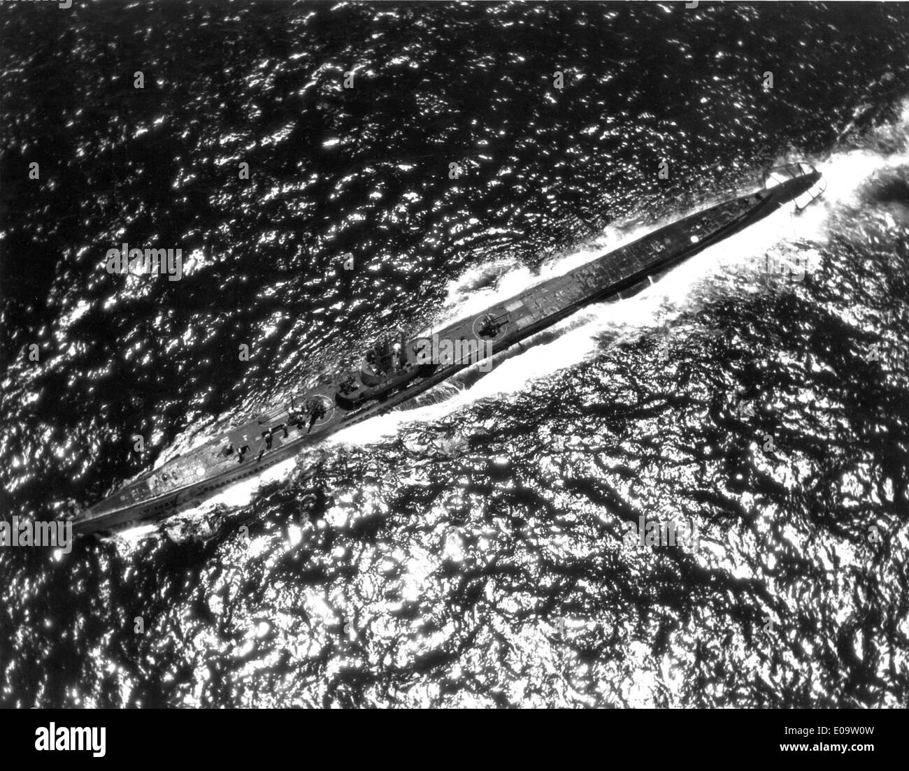 The USS Ronquil (SS-396) was a Balao-class submarine commissioned in ...
