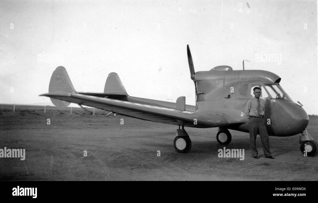 Aircraft military pilot training hi-res stock photography and images ...