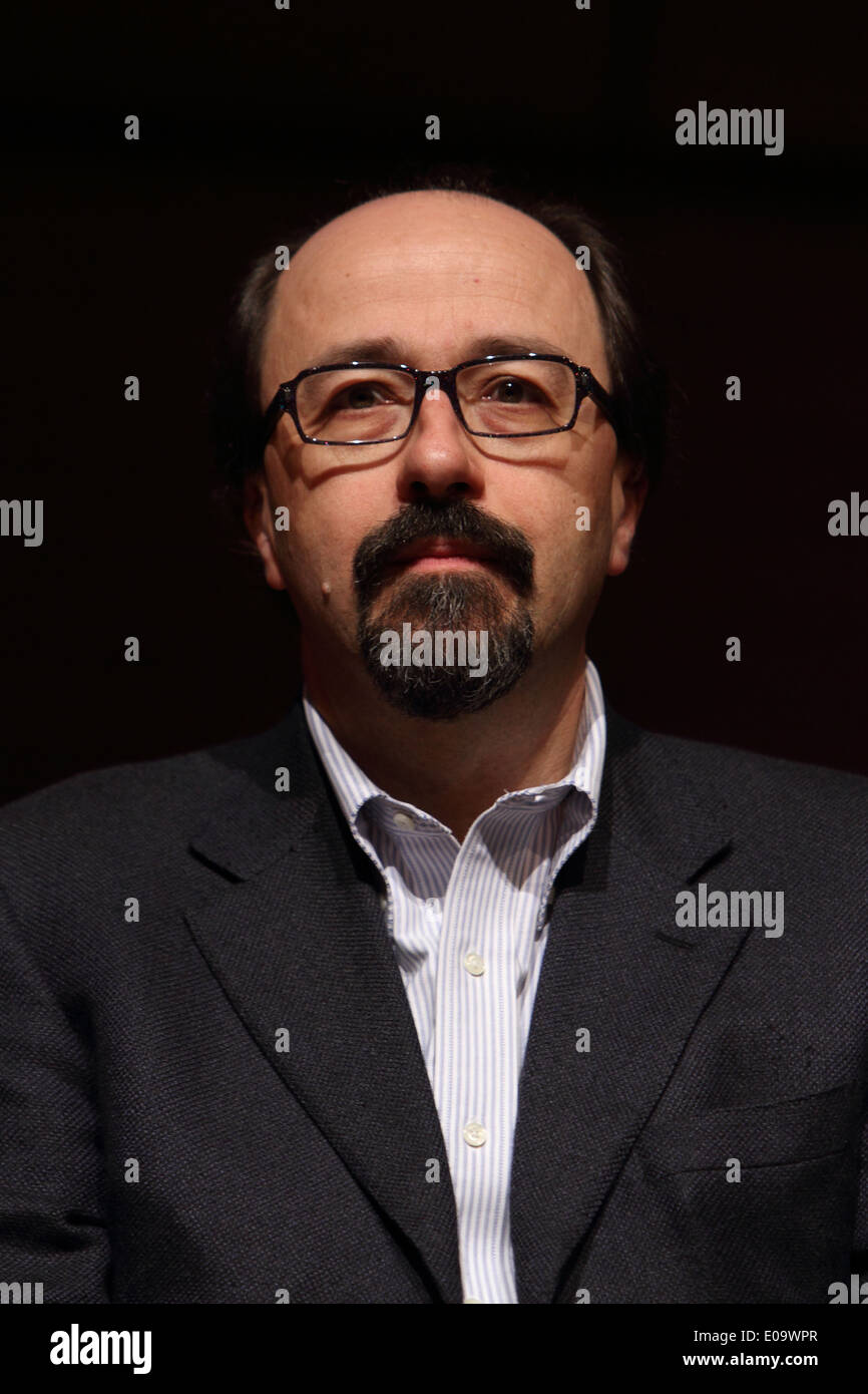 British journalist Bill Emmott (born in 1956) portrayed before a ...