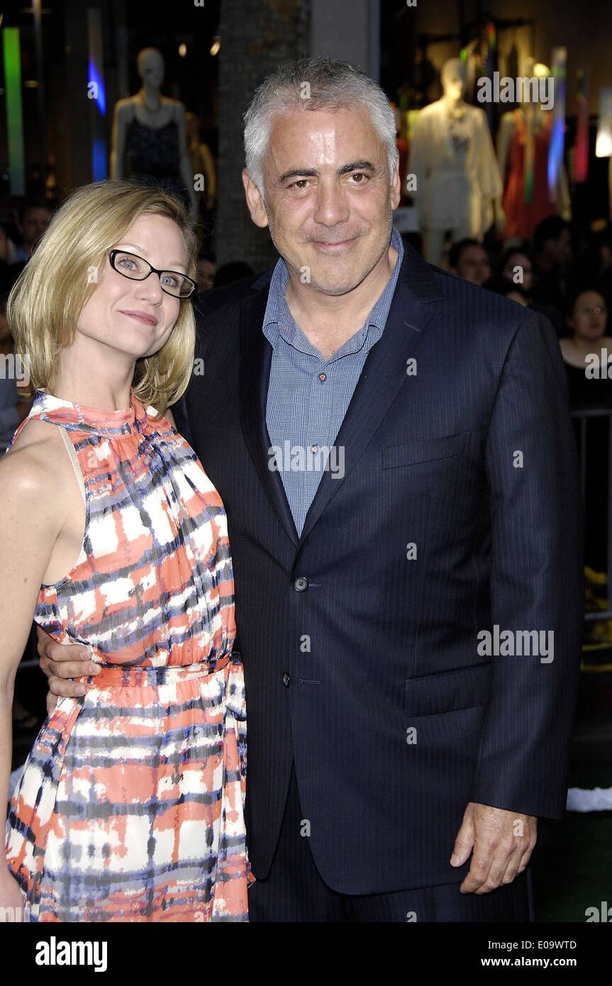 Los Angeles Ca Usa 6th May 2014 Phyllis Lyons Adam Arkin At