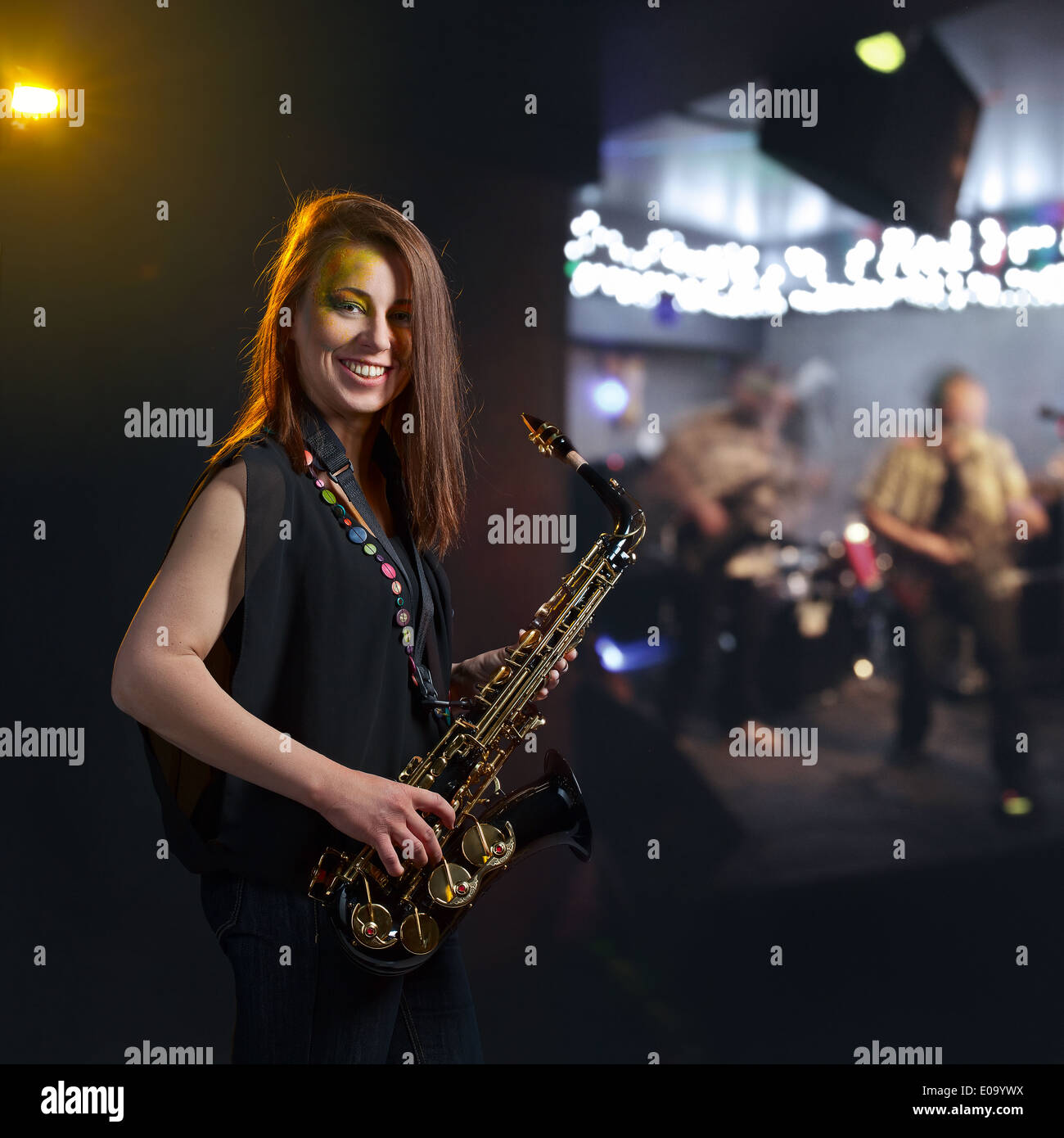 Woman in a nightclub hi-res stock photography and images - Alamy
