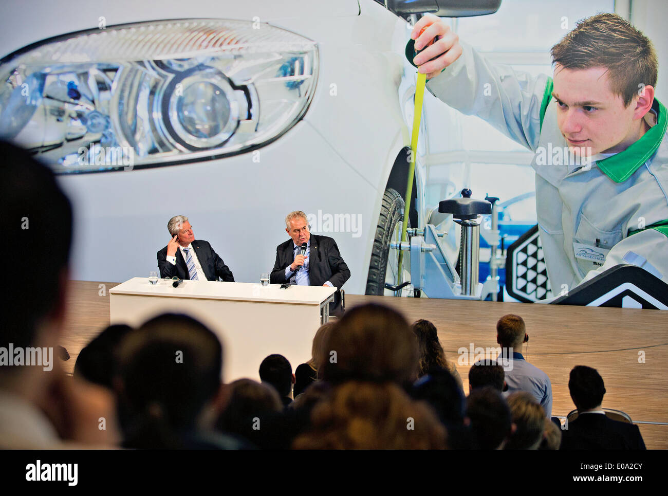 Czech President Milos Zeman, right, and his German counterpart Joachim ...