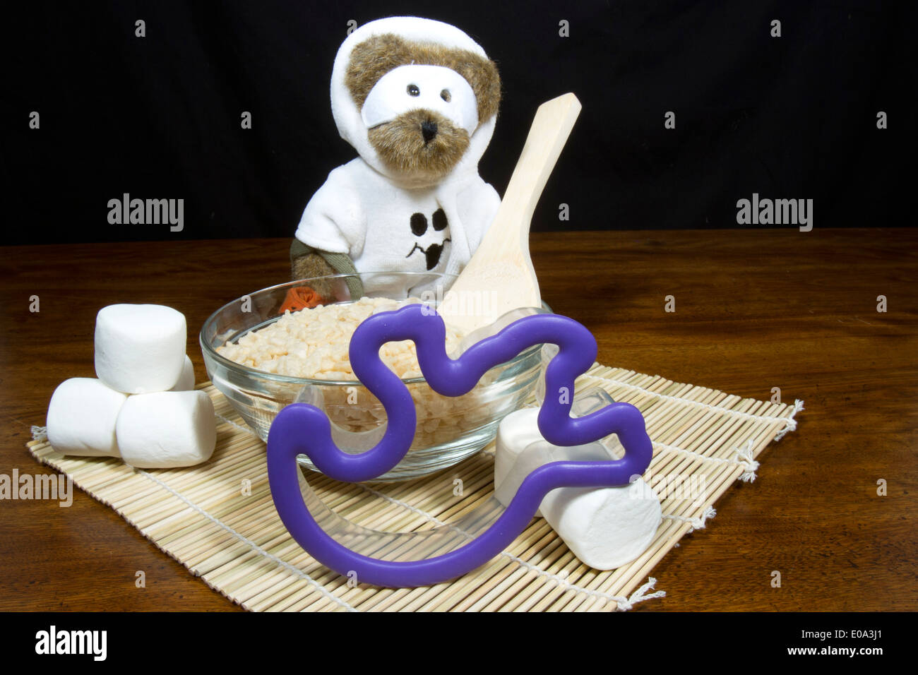 Trick or treat cookie cookies halloween desert hi-res stock photography ...