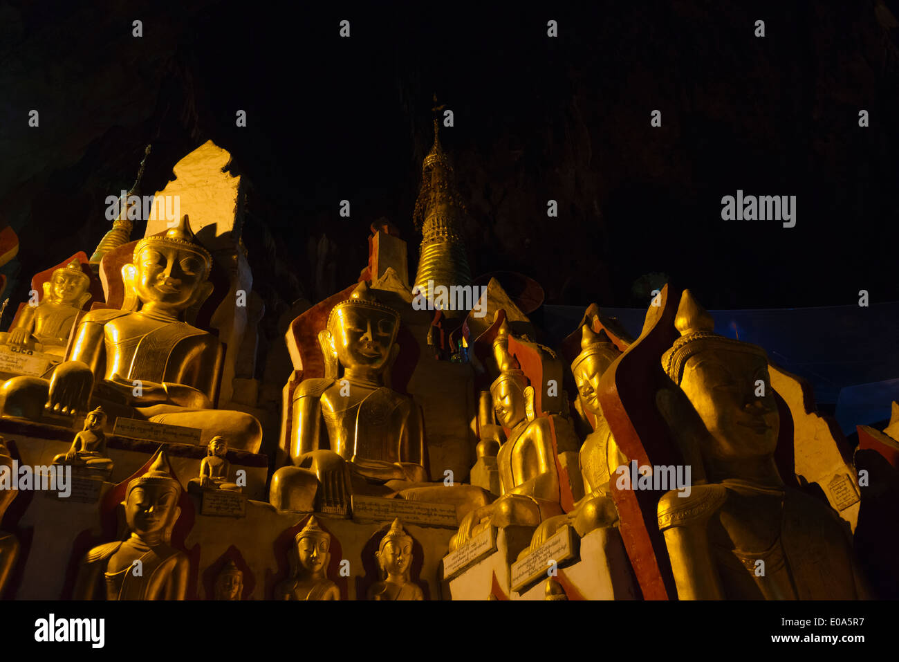 Buddhist burmese art hi-res stock photography and images - Alamy