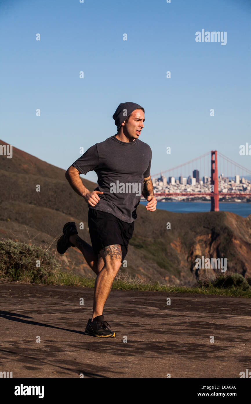 Man running hi-res stock photography and images - Alamy