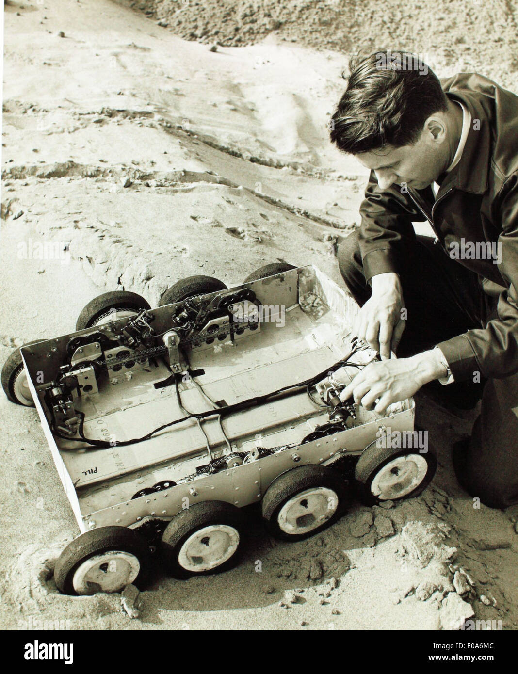 Lunarrovingvehiclemodels hi-res stock photography and images - Alamy