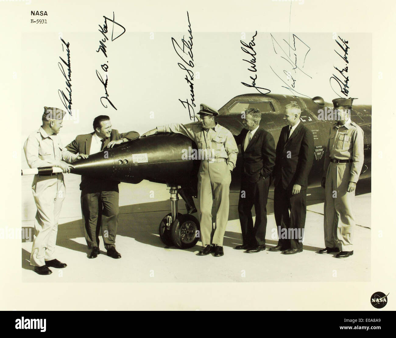 Nasa test aircraft hi-res stock photography and images - Alamy