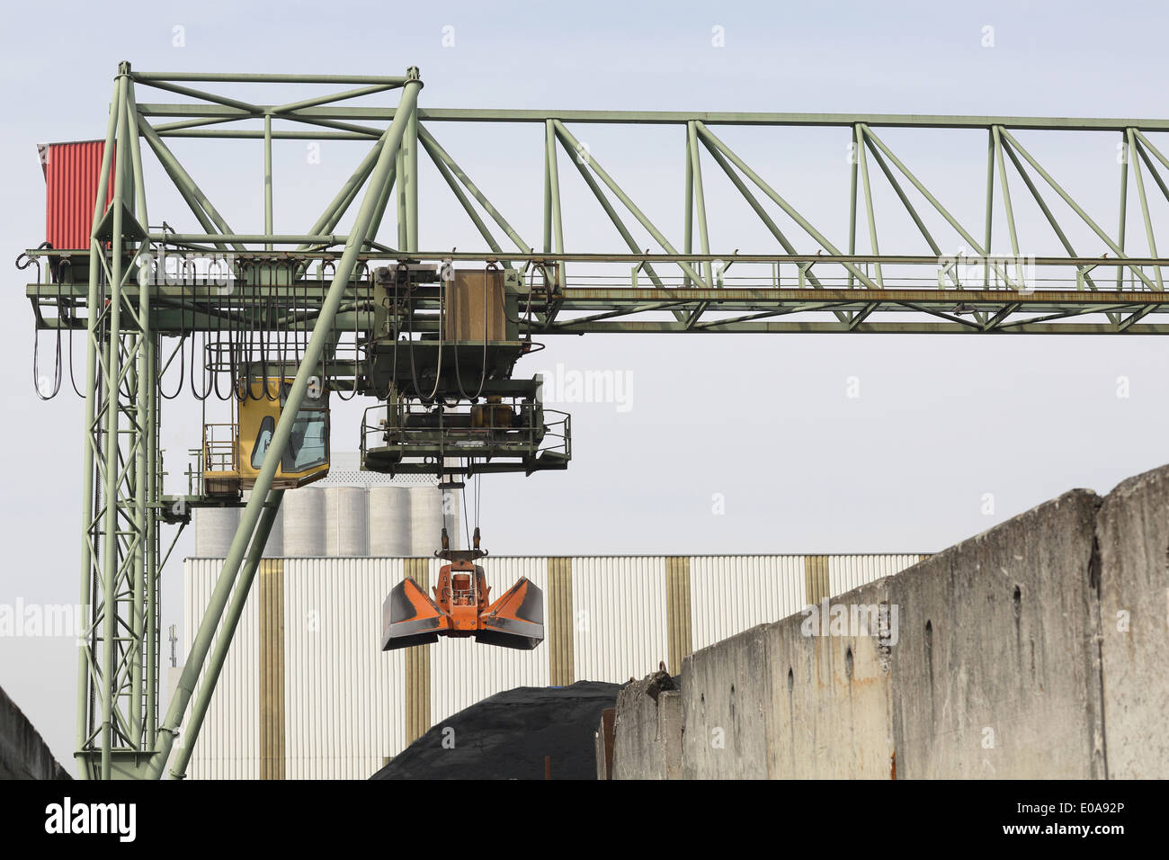 Grab cargo hi-res stock photography and images - Alamy