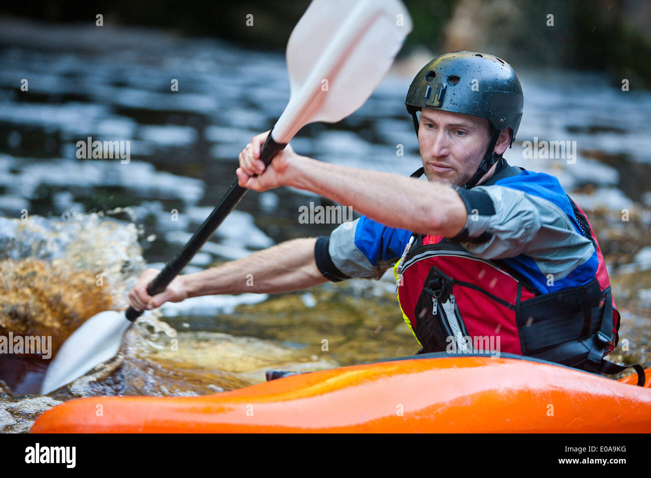 Kayaking techniques hi-res stock photography and images - Alamy